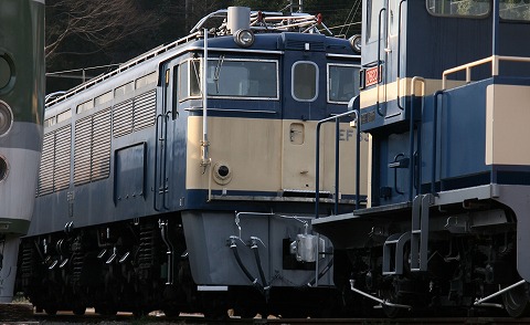 EF63-11に銀差し